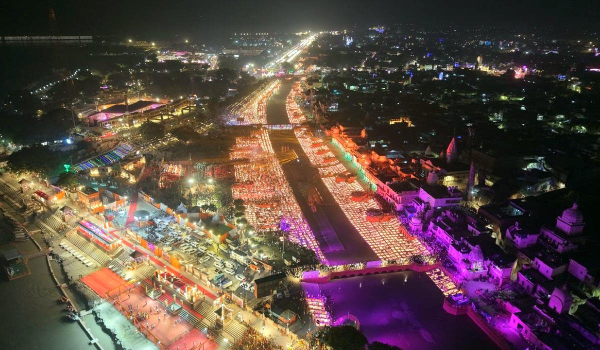 Deepotsav 2025: Ayodhya Sets Two Guinness World Records